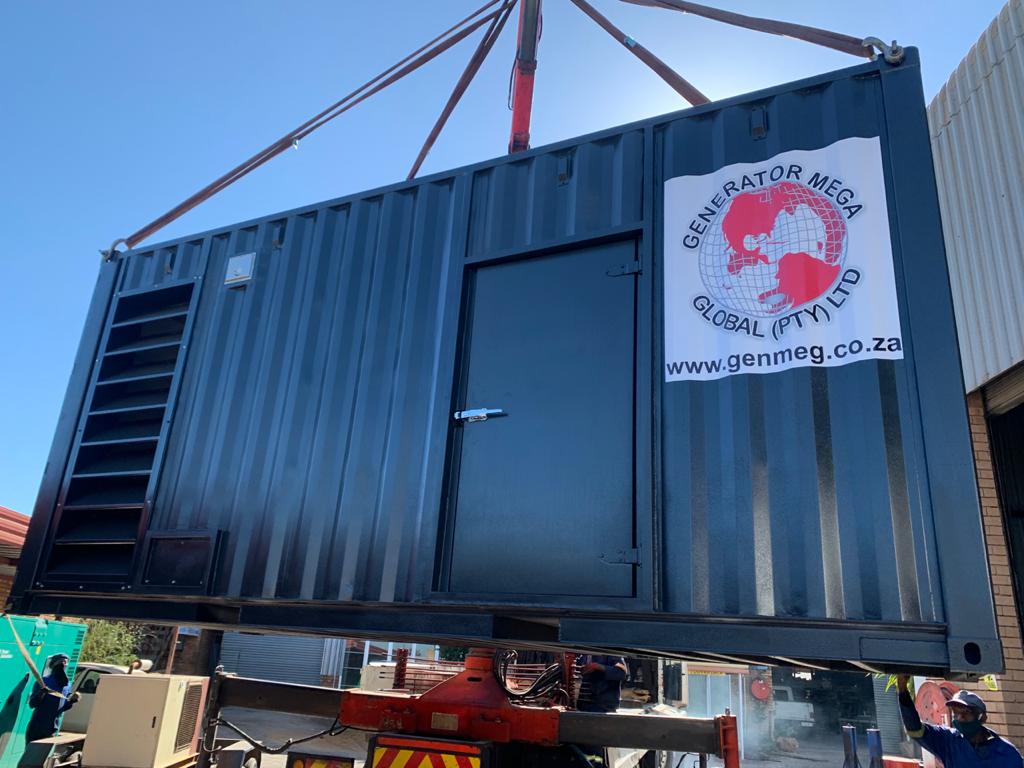 Generator Mega Global